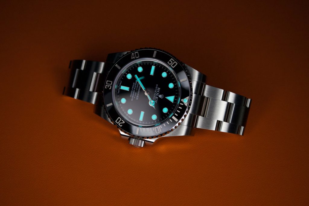 How to Find the Rolex Serial Number - Millenary Watches