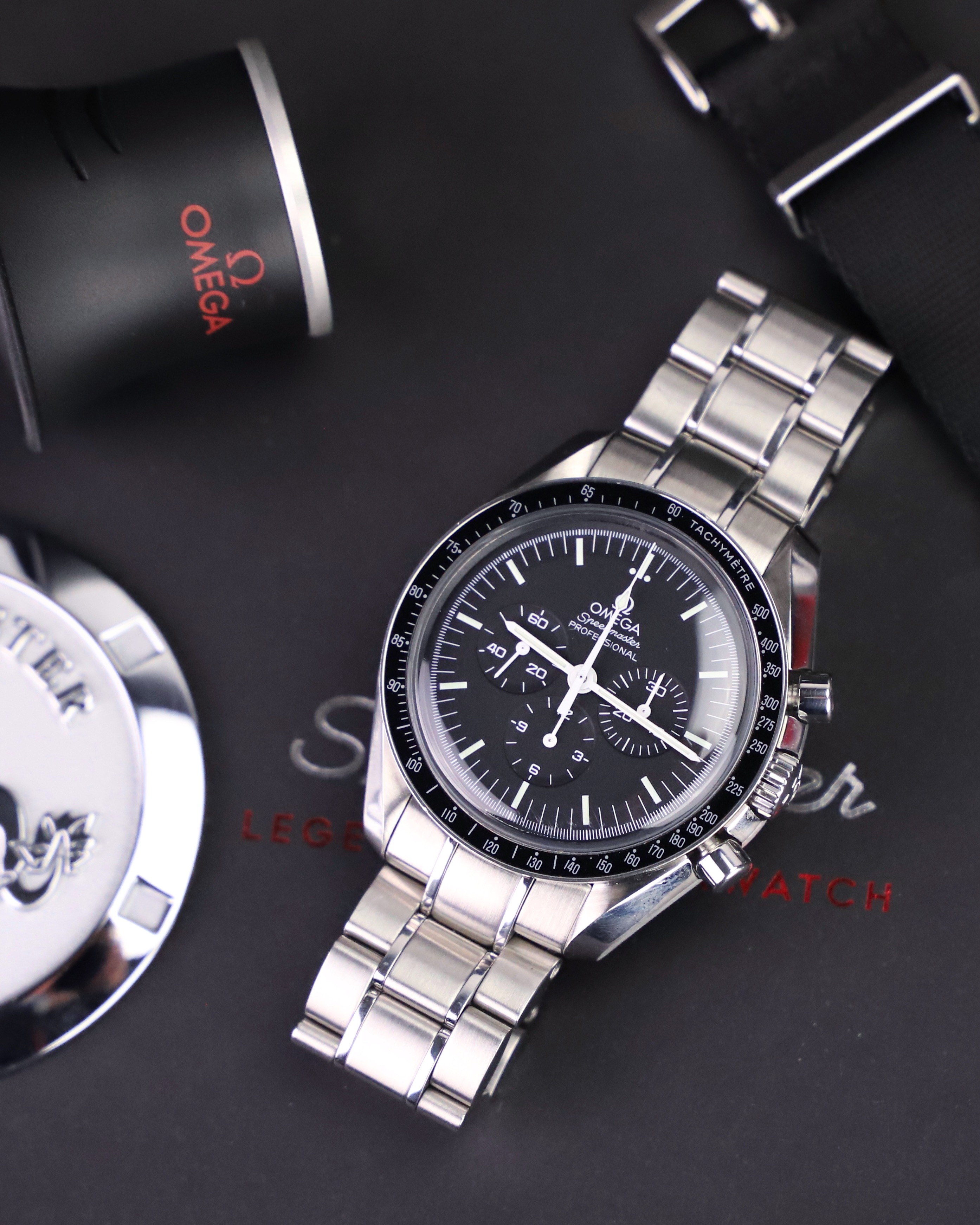 Omega Speedmaster Professional Moonwatch 311.30.42.30.01.005 ...