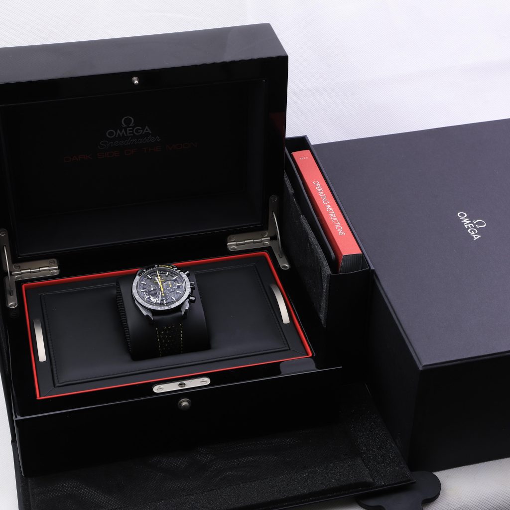 Omega Speedmaster Professional Moonwatch Apollo 8 New 2019 - Millenary ...