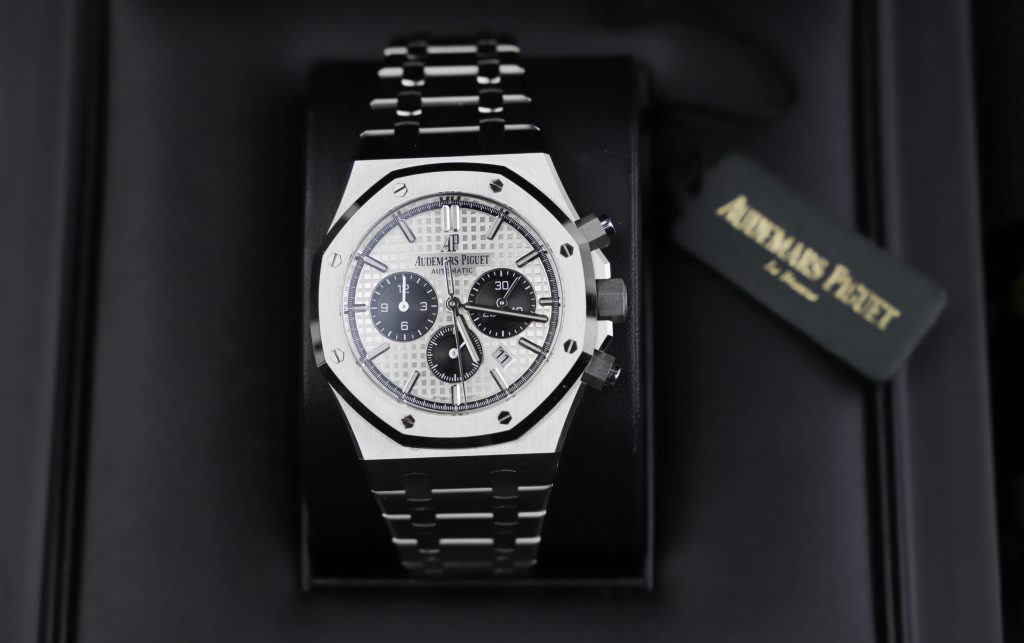Top 11 Best Affordable Audemars Piguet Royal Oak Alternatives - Millenary Watches