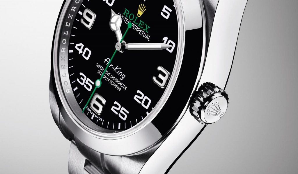 Should Rolex Crown Point up? (Rolex Crown Alignment) - Millenary Watches