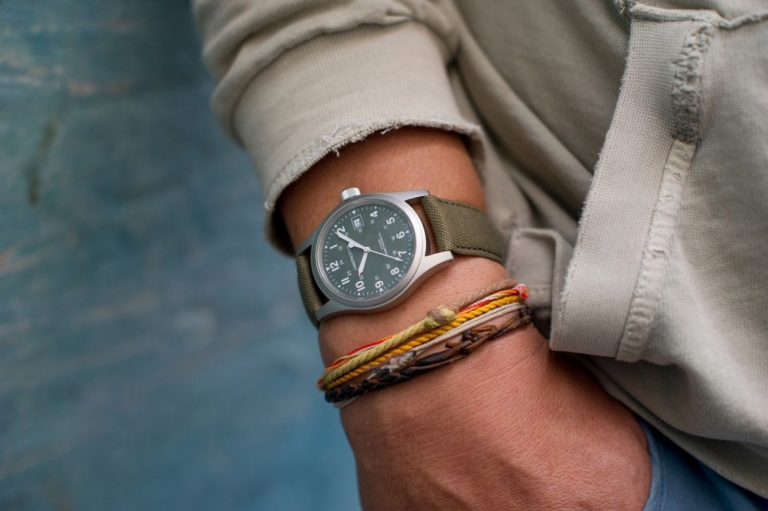 Hamilton Khaki Field H69419363 Review & Complete Guide - Millenary Watches