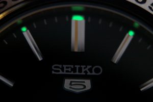 Seiko 5 SNKE01k1 Review & Complete Guide - Millenary Watches
