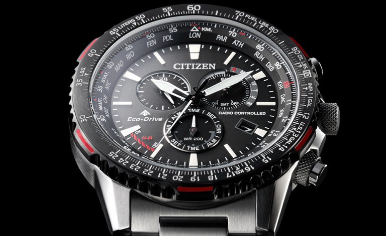 Top 10 Best Atomic Watches [List & Guide] - Millenary Watches