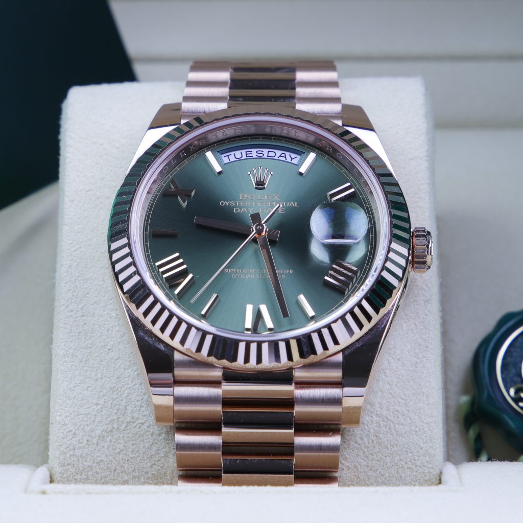 Green Dial Rolex - Complete list of Green Dial Rolex Watches ...
