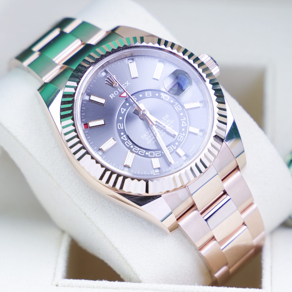 Rolex Sky-Dweller 326935 Rhodium Dial Unworn 2021 - Millenary Watches