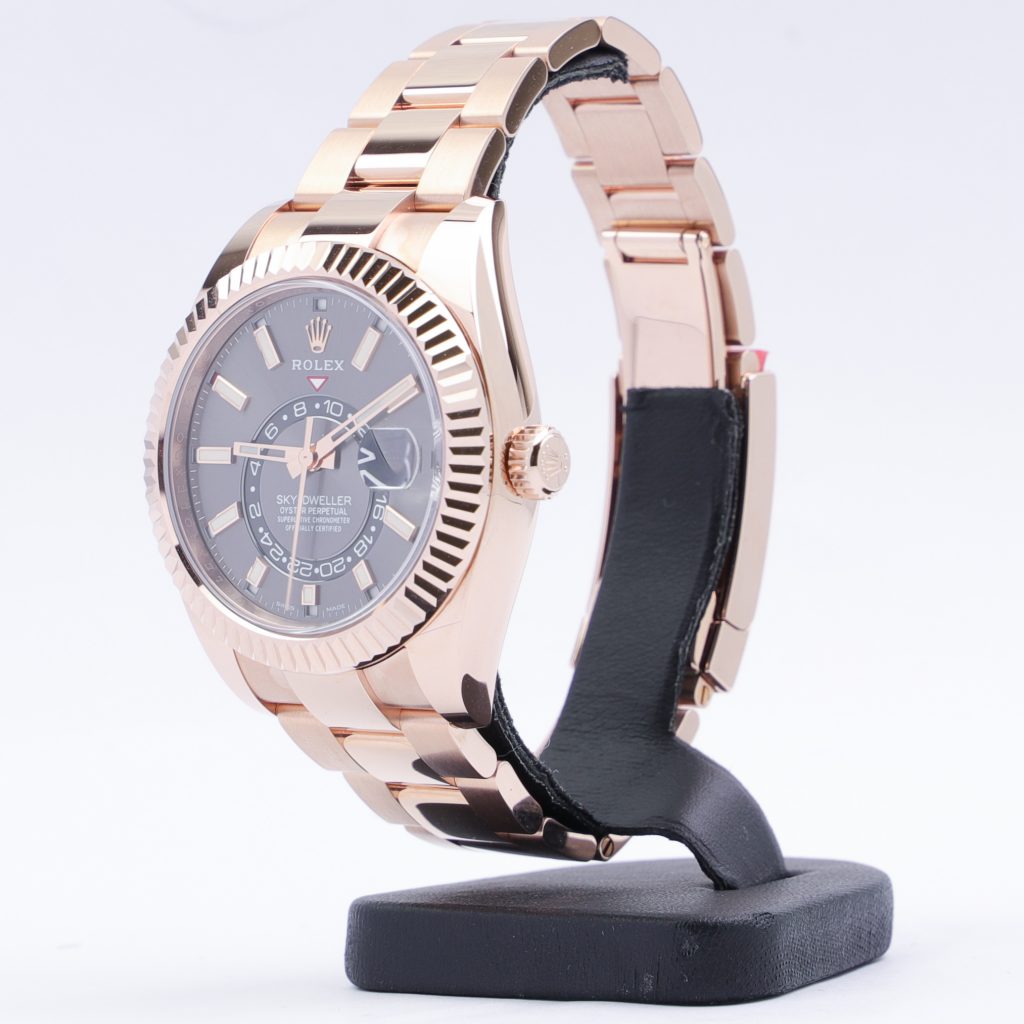 Rolex Sky-Dweller 326935 Rhodium Dial Unworn 2021 - Millenary Watches