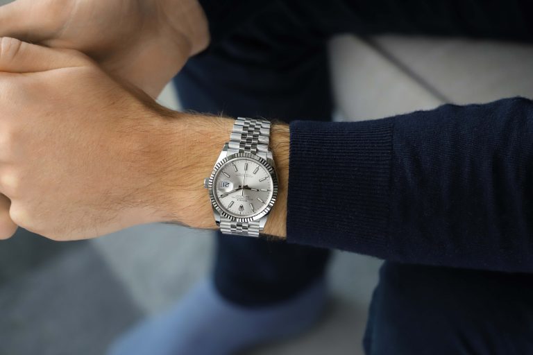 Is A 36mm Watch Too Small For A Man Men S Watch Sizes Guide