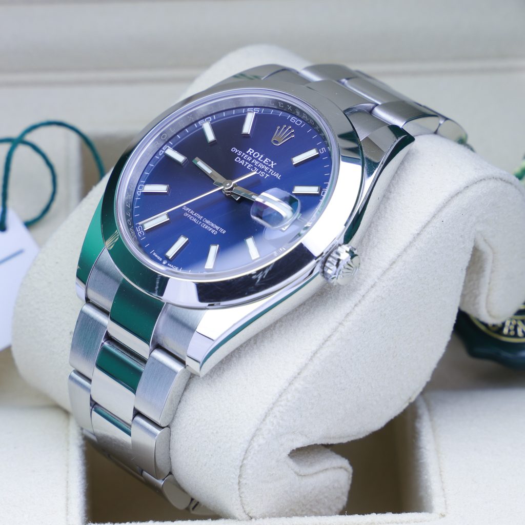 Rolex Datejust 41 Blue Dial Oyster 126300 2022 - Millenary Watches
