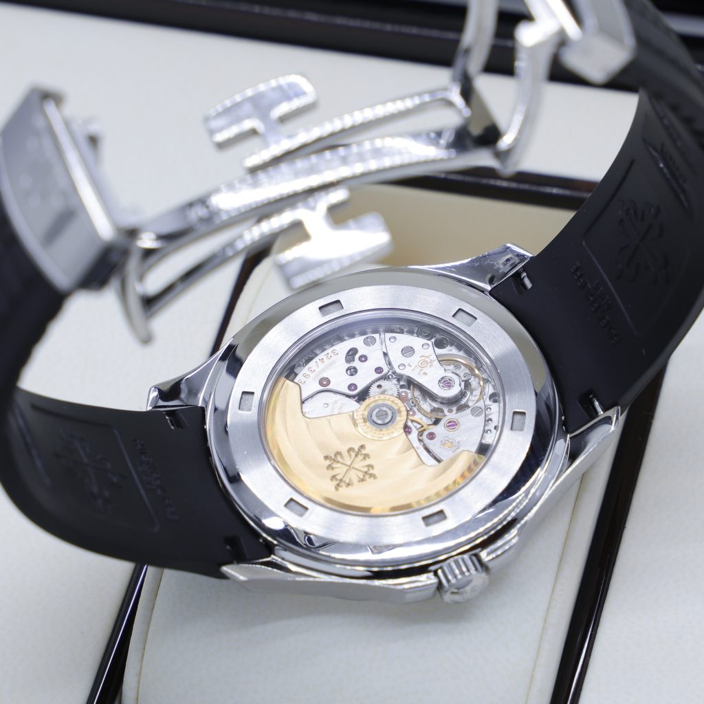 Patek Philippe Aquanaut Geneva Seal 5167A Fullset 2009 - Millenary Watches